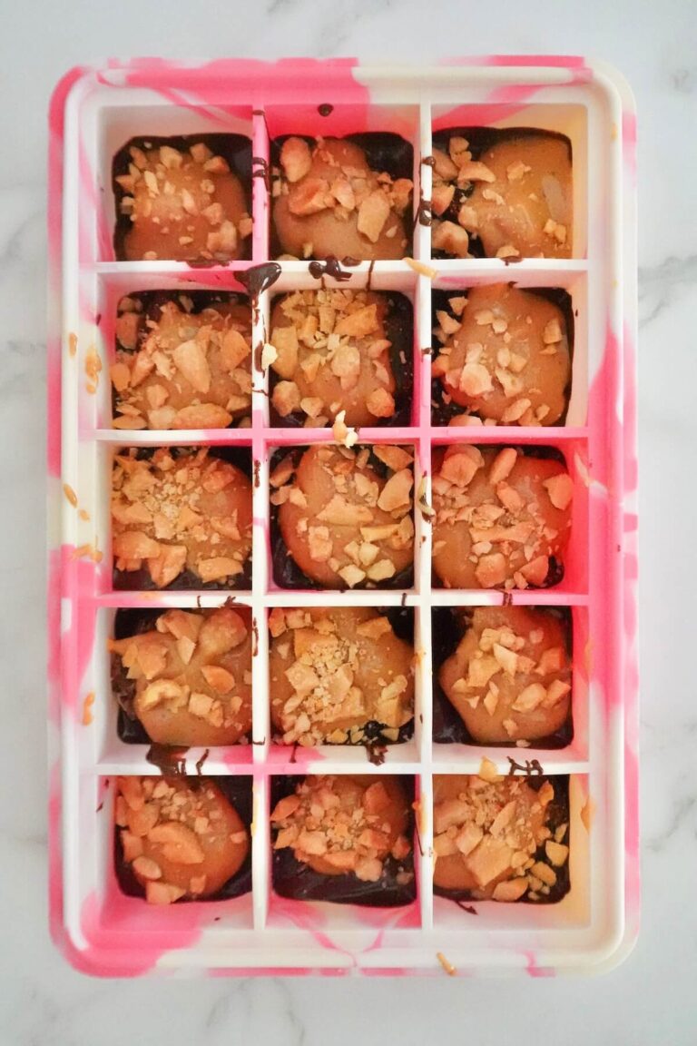 Healthy Snickers Bites (4 ingredients) | Boo Boo's Bakery