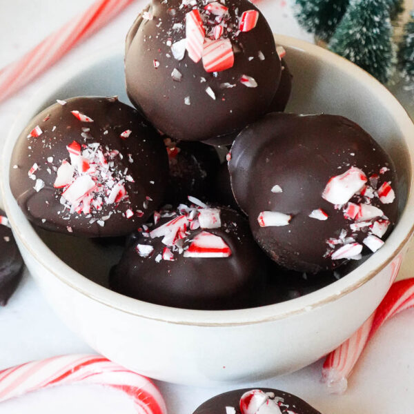 Chocolate Peppermint Truffles - Boo Boo's Bakery