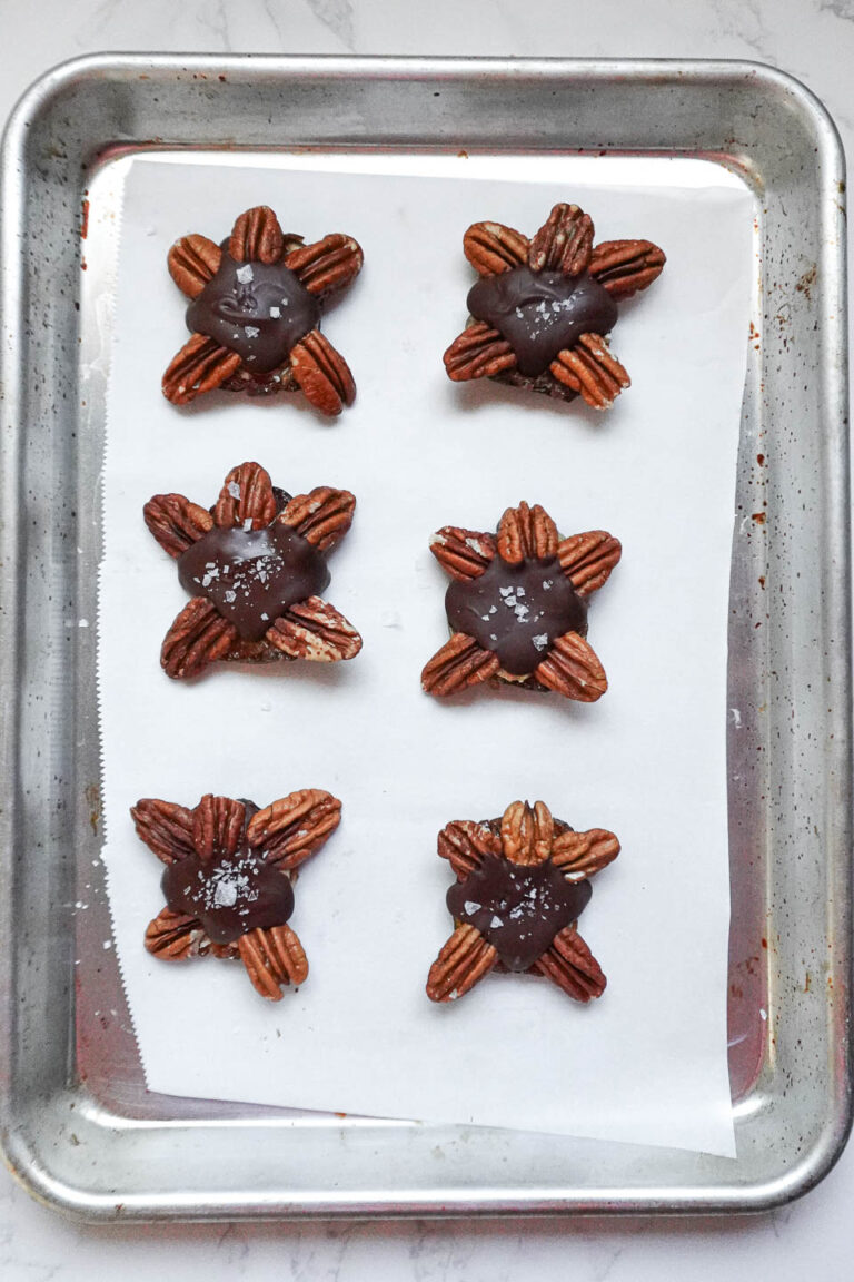 Healthy Chocolate Turtles (4 ingredients) | Boo Boo's Bakery