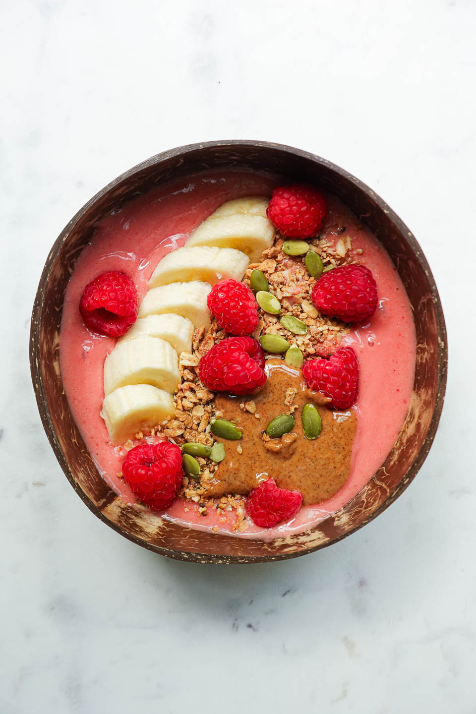 Raspberry Smoothie Bowl (Vegan & Easy) - Boo Boo's Bakery